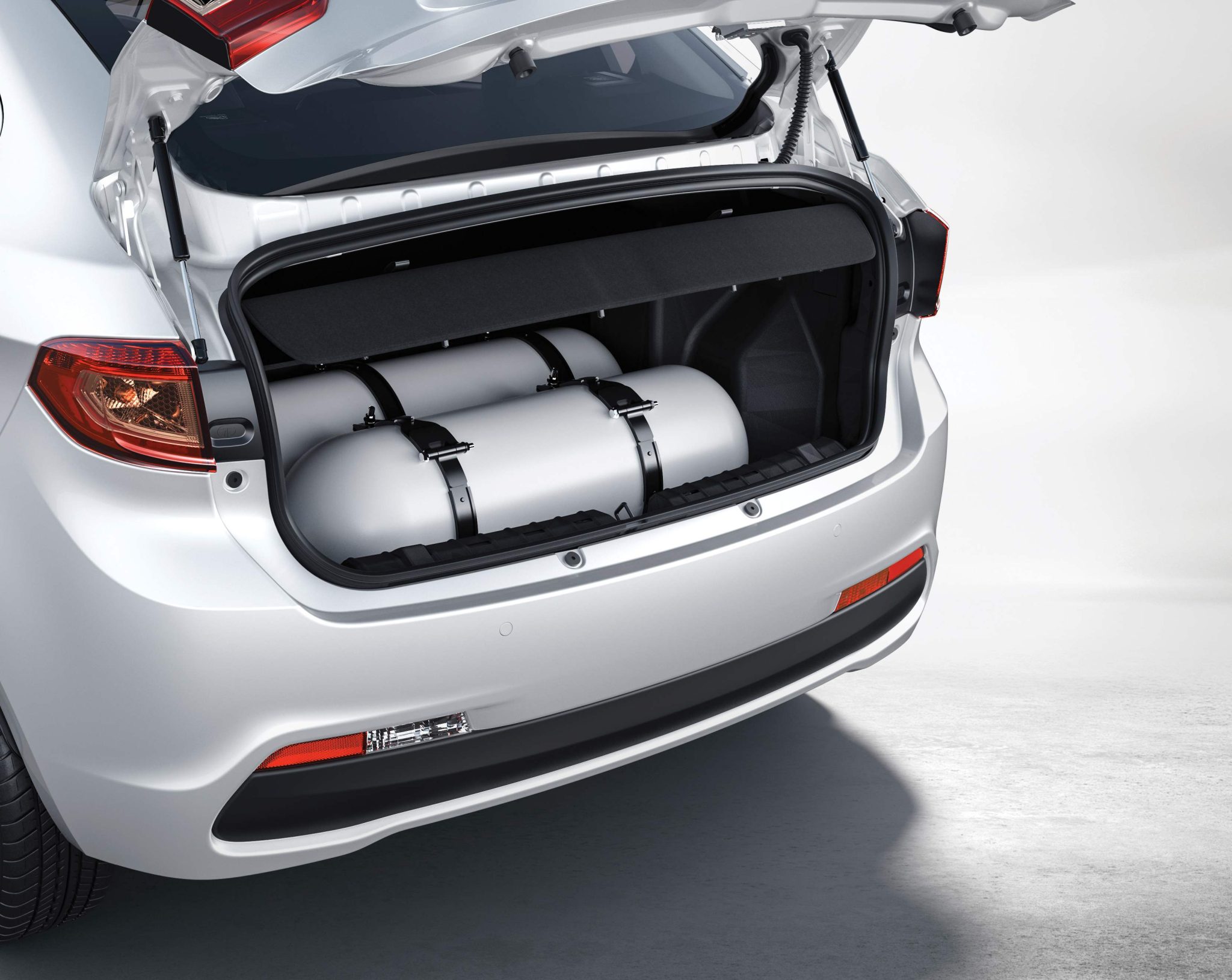 Tata XPRES 2026 Launched – Petrol & Twin-Cylinder CNG | Better Than ...